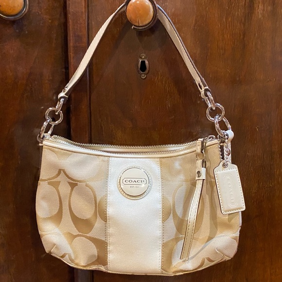 Coach | Bags | Coach Purse Signature Canvas Bag | Poshmark